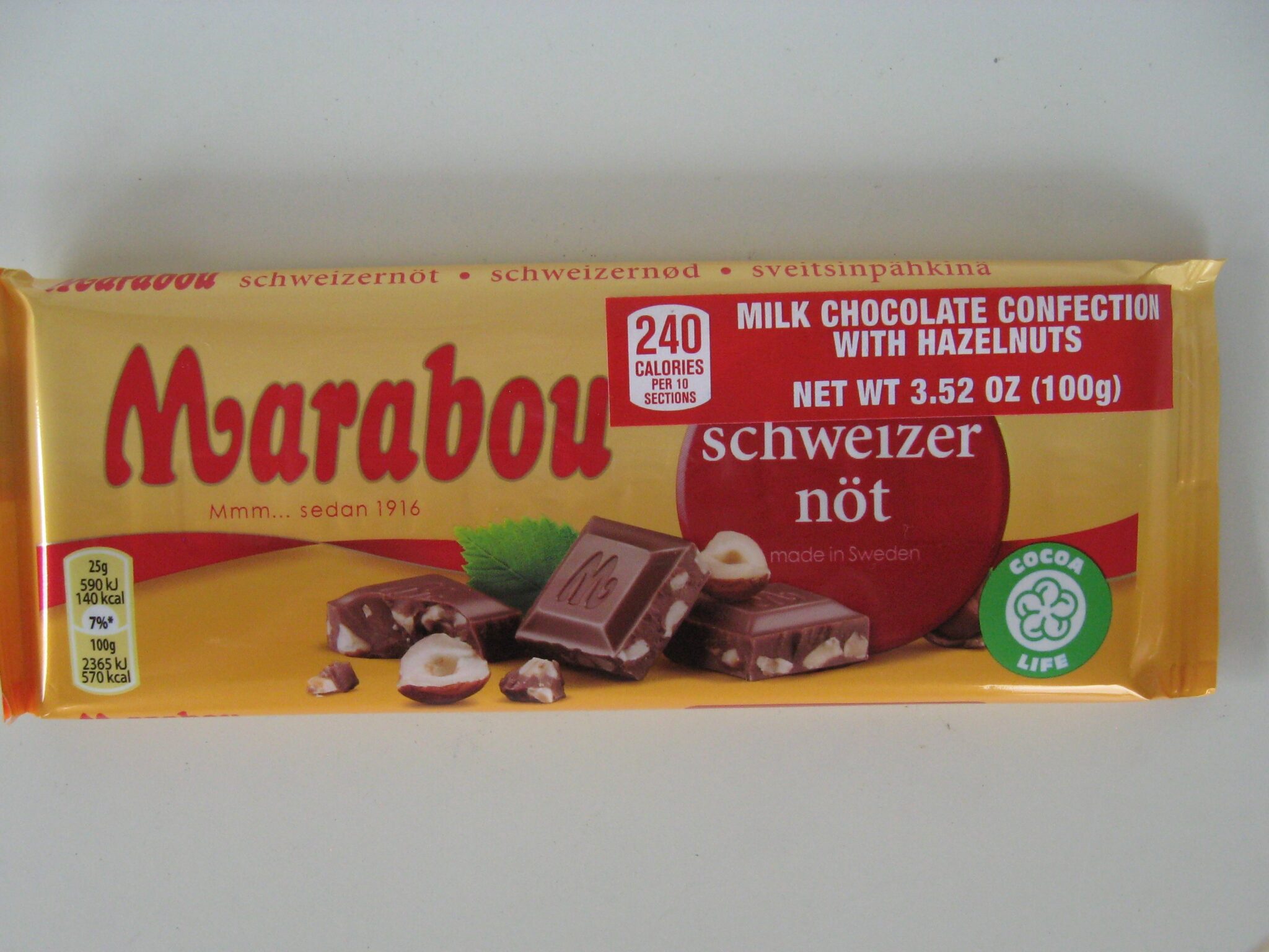 Marabou milk chocolate bar with hazelnuts 3.5 oz Sweden | Discover ...